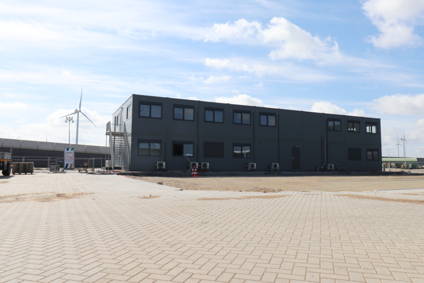 Een weerbestendig pand op de Maasvlakte voor STAR Container Services - Jan Snel